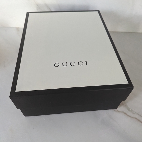 Gucci | Storage & Organization | Gucci Empty Storage Gift Box Measures ...